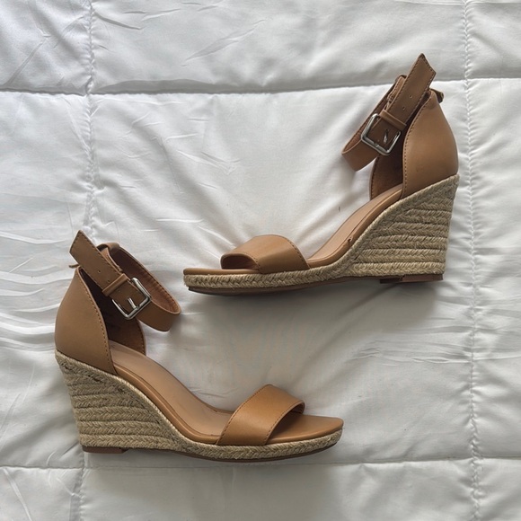 Shoes | Tan Wedges 2 For 1 | Poshmark